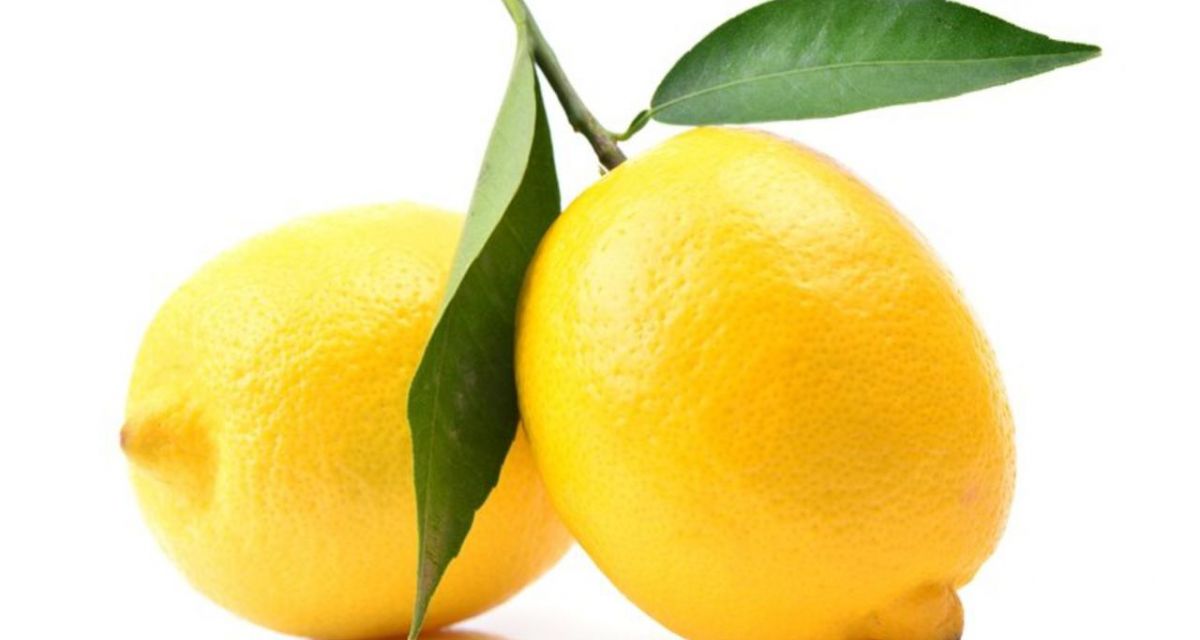Porqué deberías tomar jugo de limón tibio en ayunas