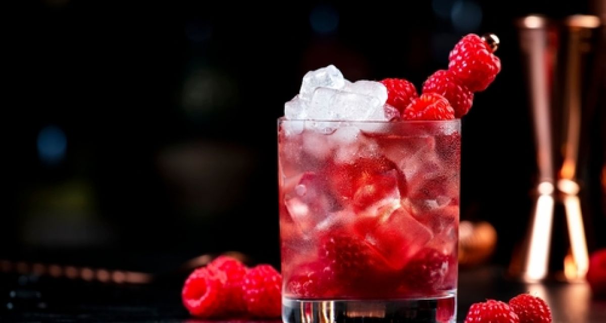 Tónica con frutos rojos