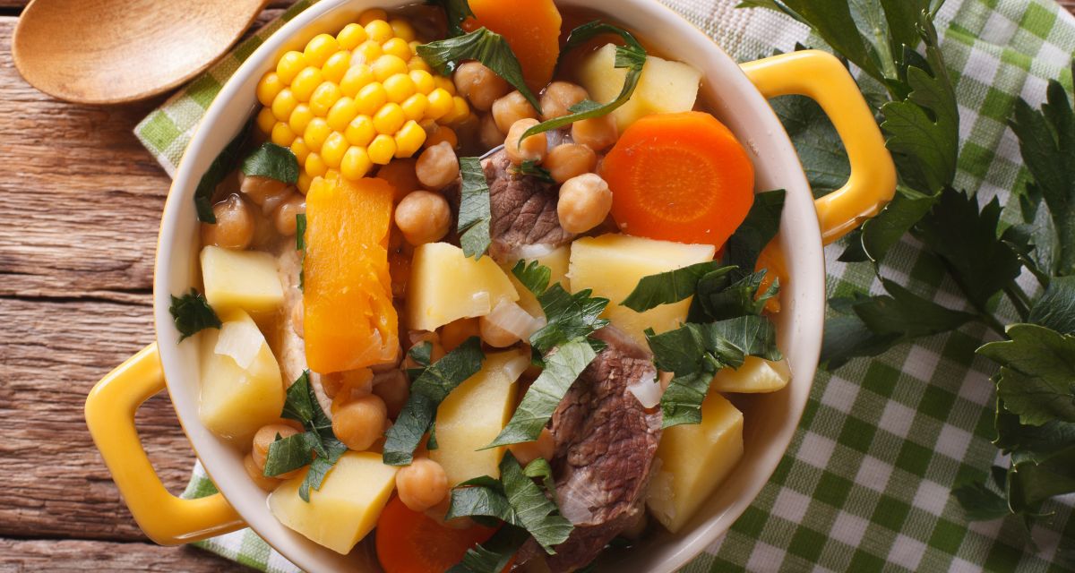 Puchero: Un clásico reconfortante y económico